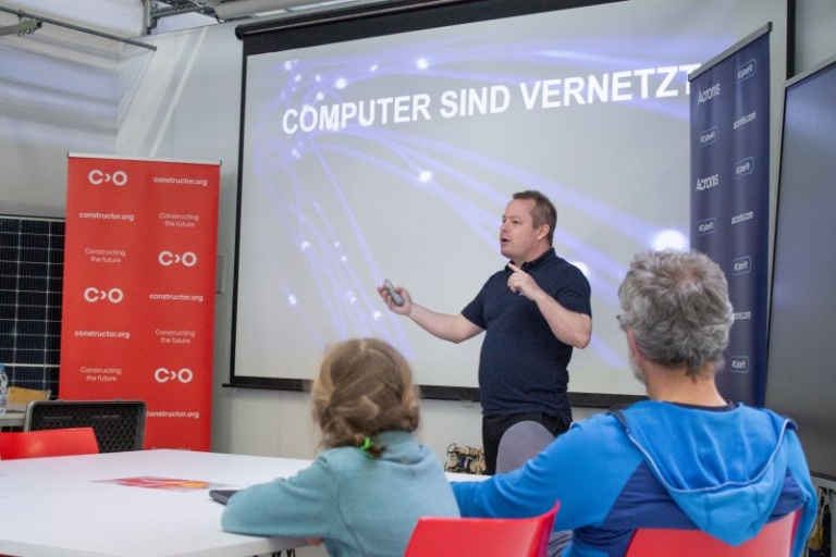 Cybersafety for the family workshop with gotec! and Constructor Group ...