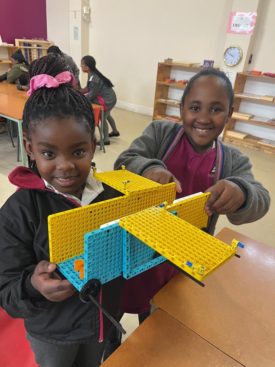 Supporting hands-on STEAM learning at Molo Mhlaba School – Acronis ...
